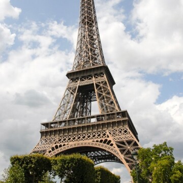 The Eiffel Tower & St. Germain-Champagne French Cocktail {recipe}