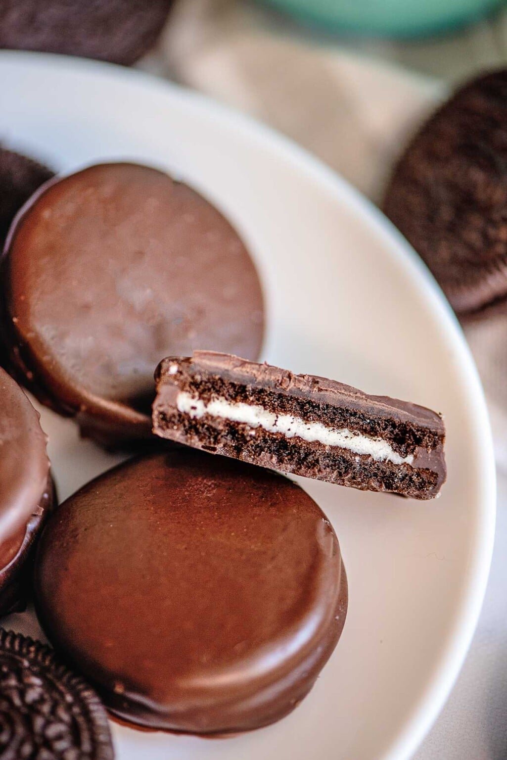 Chocolate Covered Oreos (Easy to Make recipe) - Boulder Locavore